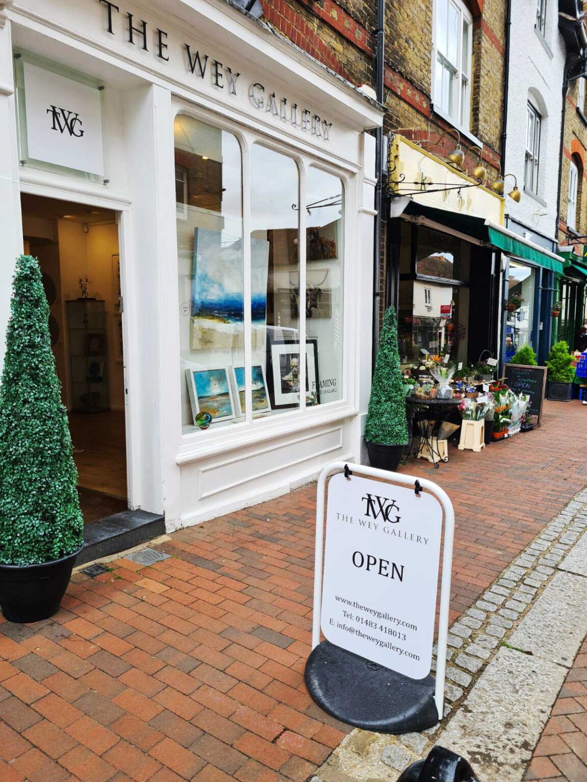 Pavement Signs & A-Boards Supplied & Printed | Many Styles